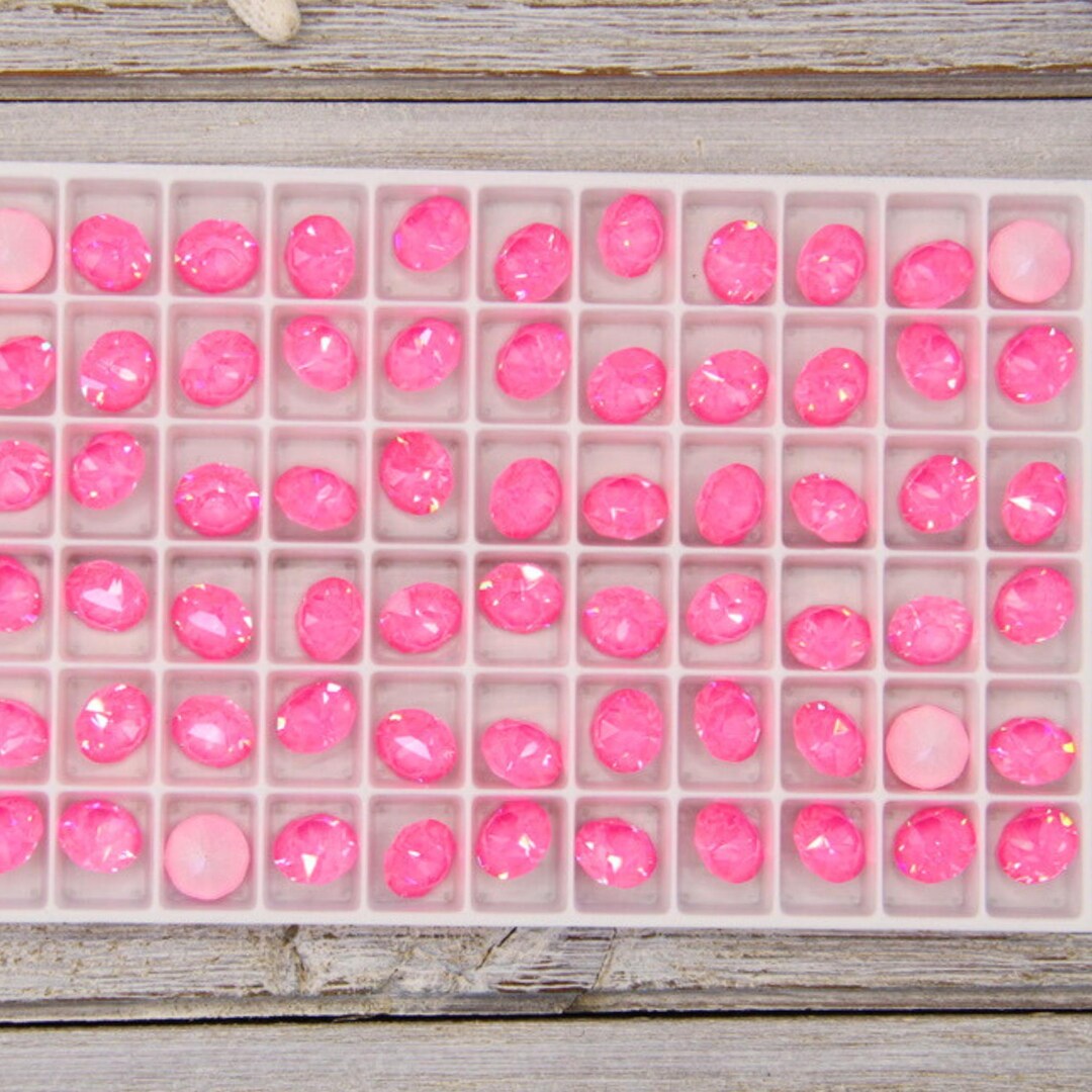 Neon Pink Austrian Crystal Chatons: SS39 8mm XIRIUS 1088 Unfoiled - Etsy