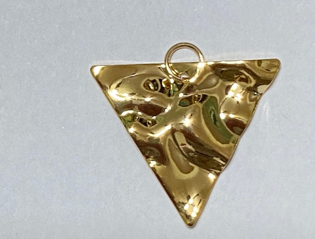 5 Wavy Triangles 18K Gold Plated Brass 26mm Pendant #20147 - Etsy