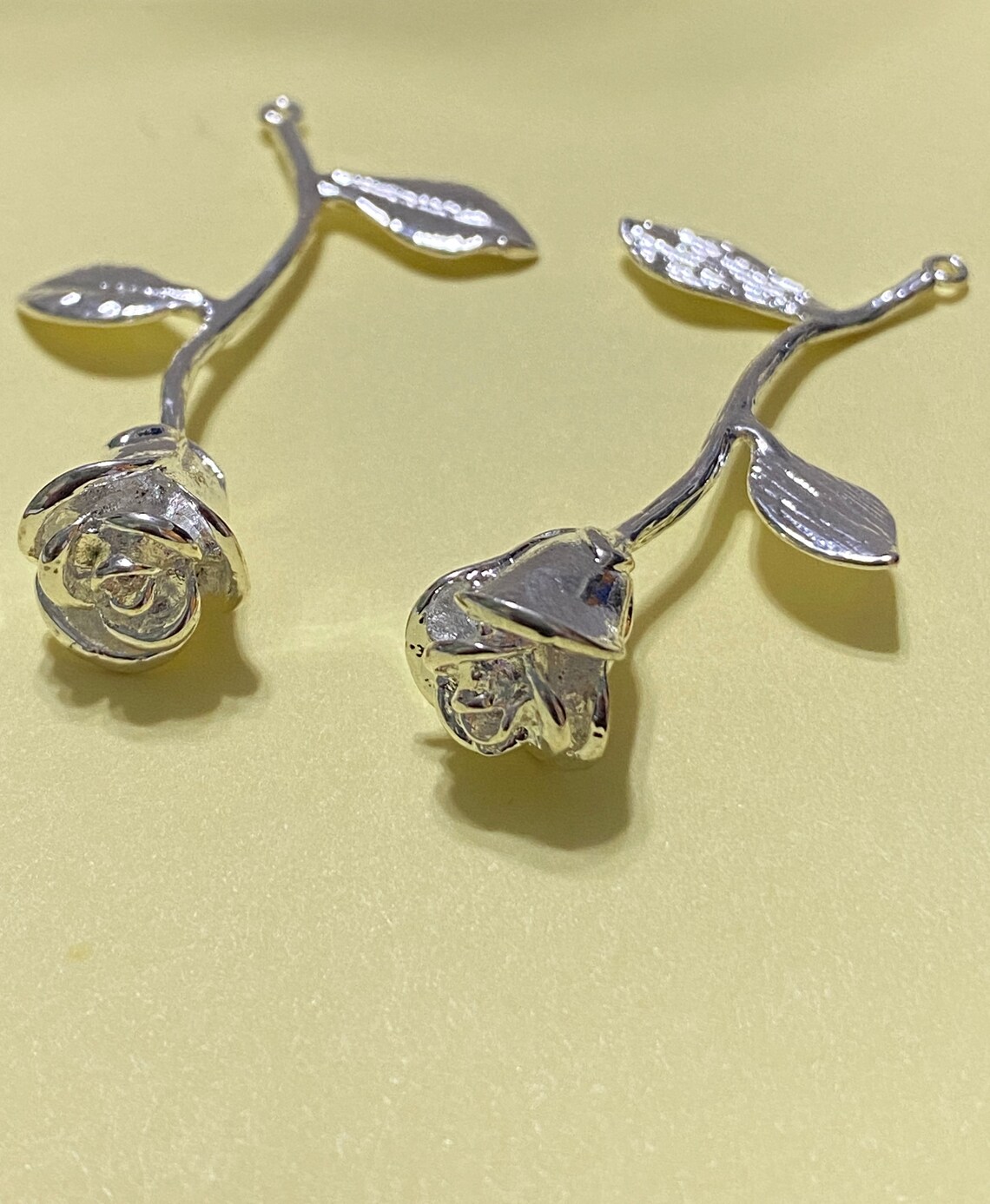 2 Silver Long Stem Rose Pendant/charm - Etsy