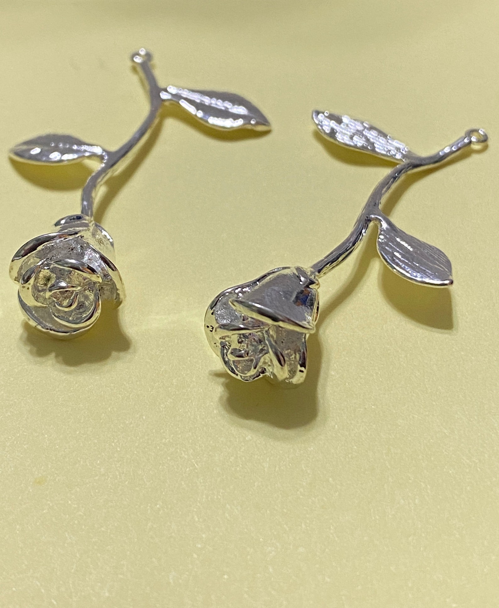 2 Silver Long Stem Rose Pendant/charm - Etsy