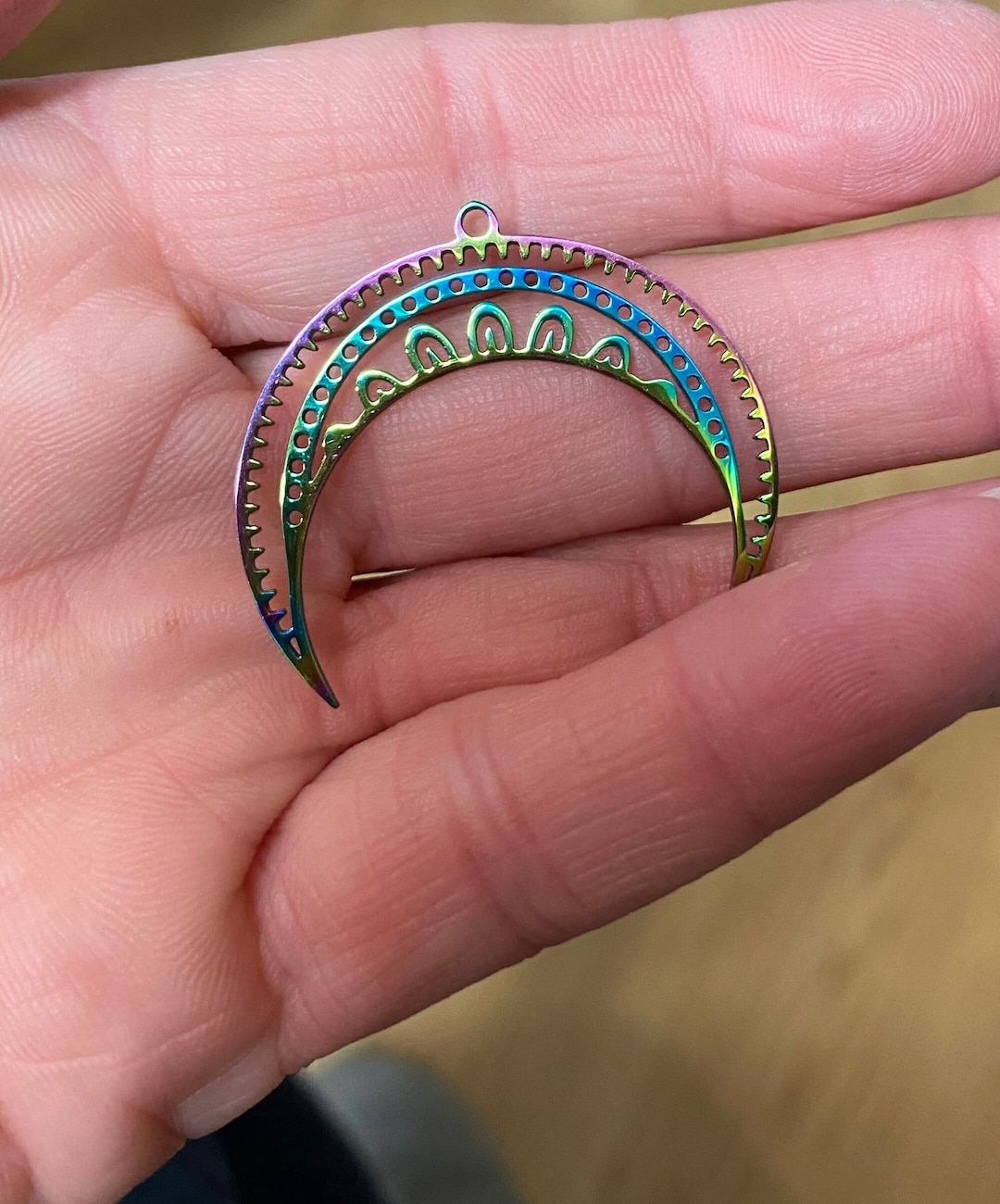 2 Rainbow Plated Stainless Steel Moon Horn Laser Cut Fancy Pendant ...