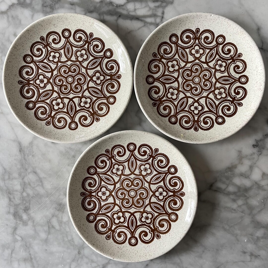 Bilton's Ironstone Celtic Rose Brown Scrolls and Flowers Set Van 3 ...