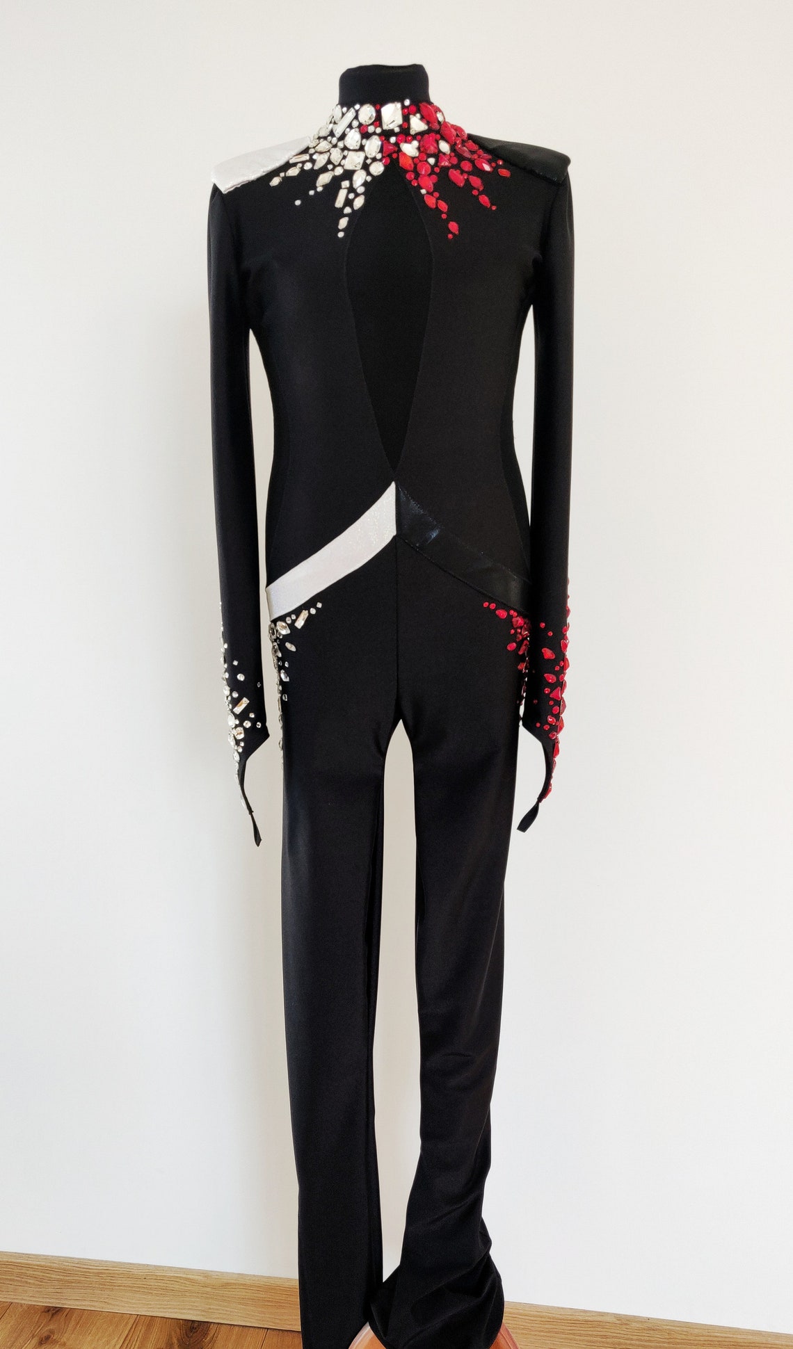 Black/red/white Figure Skating Costume Acro Costume Roller - Etsy