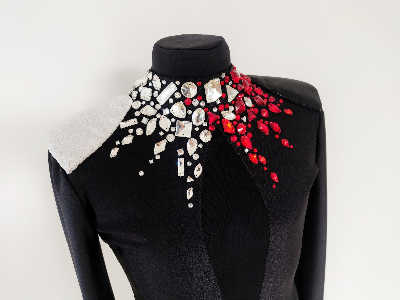 Black/red/white Figure Skating Costume Acro Costume Roller - Etsy