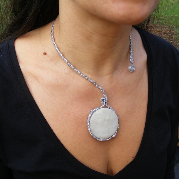 Wire Collar Necklace - Etsy