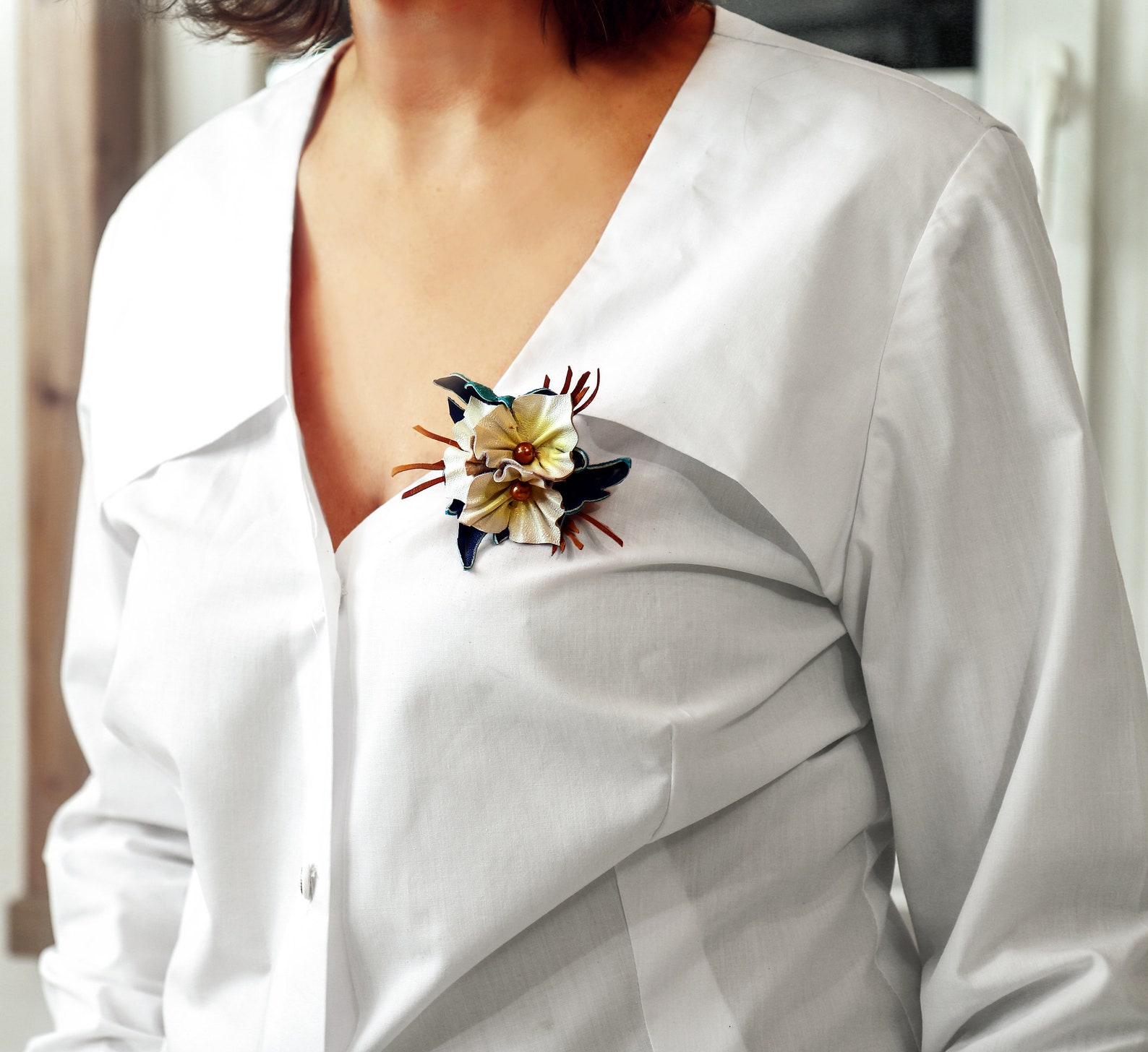 White Flowers Brooche Made of Leather, Smooth Leather Flowers Made by ...