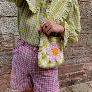 PDF Crochet Pattern- Checked Flower Bag by Realm Designs - Etsy