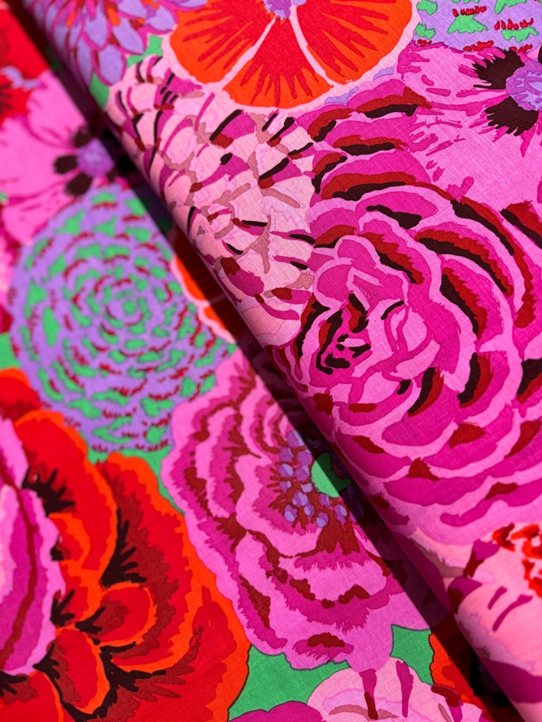 Kaffe Fassett Collective - Bekah Magenta Fabric by Philip Jacobs ...