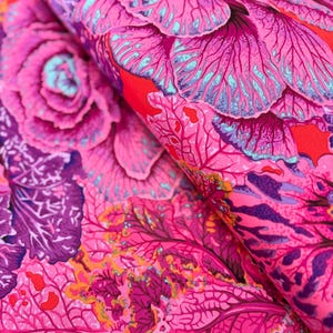 Kaffe Fassett Curly Kale Red Cotton Fabric: Philip Jacobs Design - Etsy