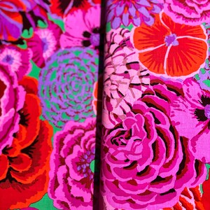 Kaffe Fassett Collective - Bekah Magenta Fabric by Philip Jacobs ...