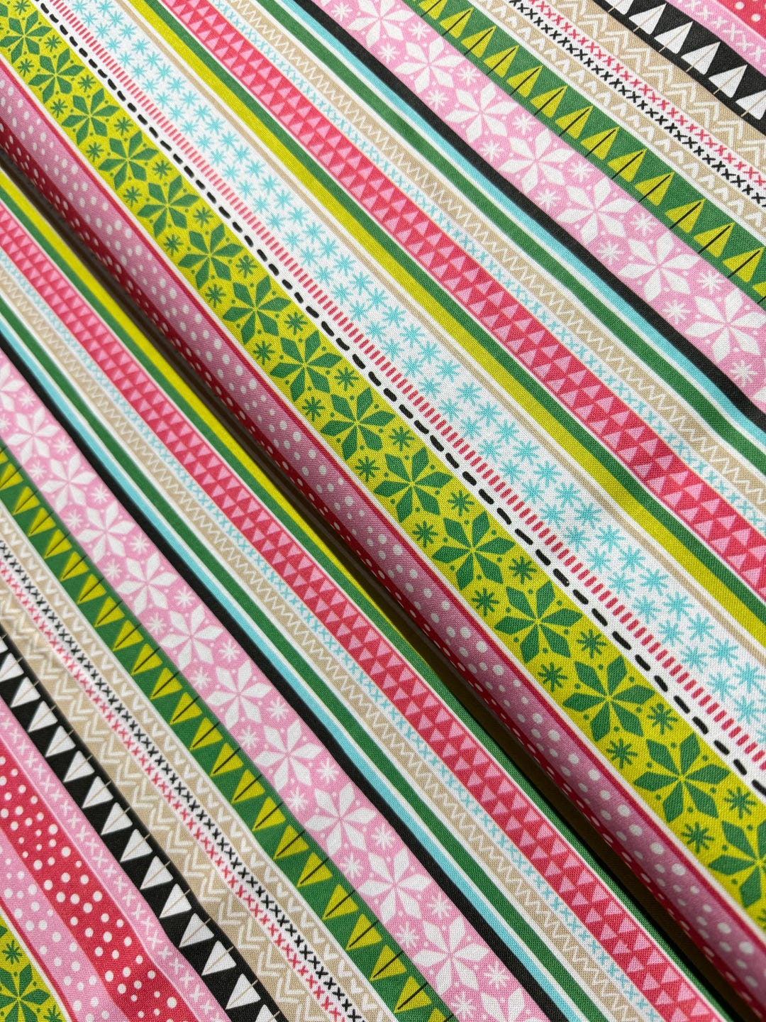 Snugly Sweaters - Intarsia Pink Fabric by Maude Asbury - Cotton Fabric ...