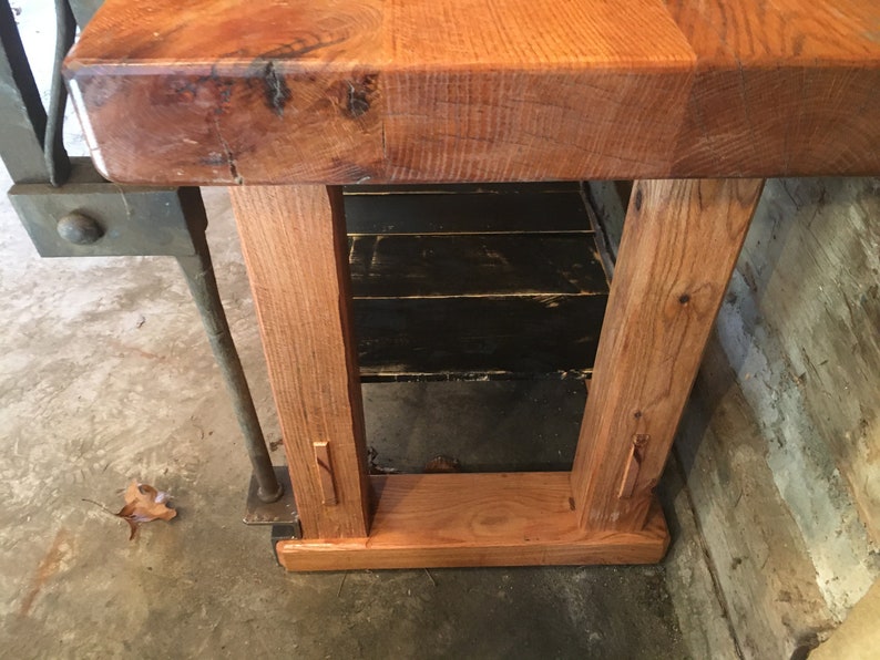 VINTAGE CARPENTER / Blacksmith Workbench - Etsy