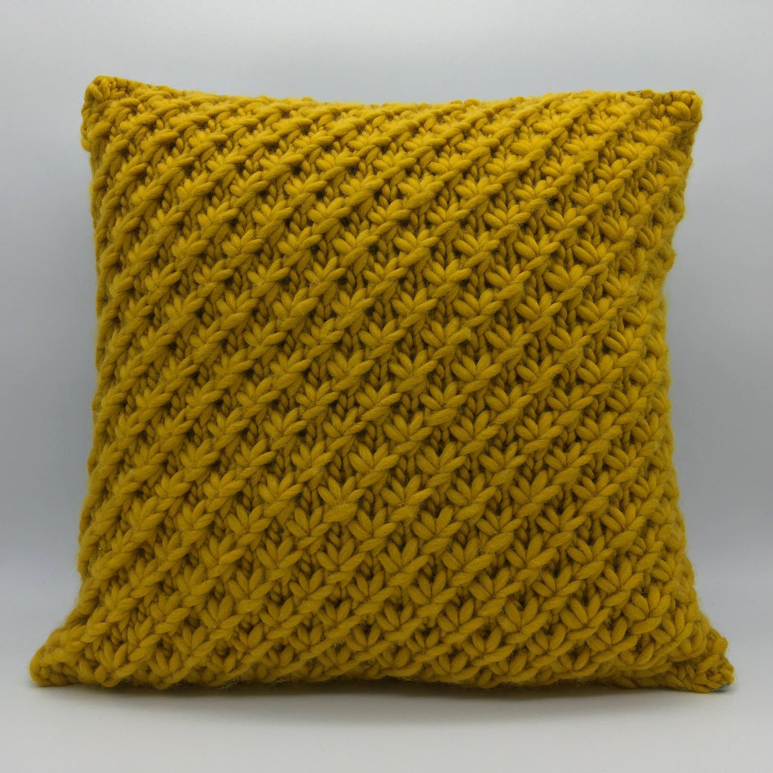Knitted Cushion Knitting Pattern. Soft Chunky Knit Decorative Pillow ...