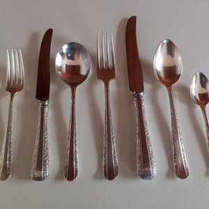 Vintage 42 Piece 6 Place Setting Silver Plated Flatware Cutlery Set ...