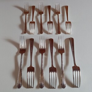 Vintage 42 Piece 6 Place Setting Silver Plated Flatware Cutlery Set ...