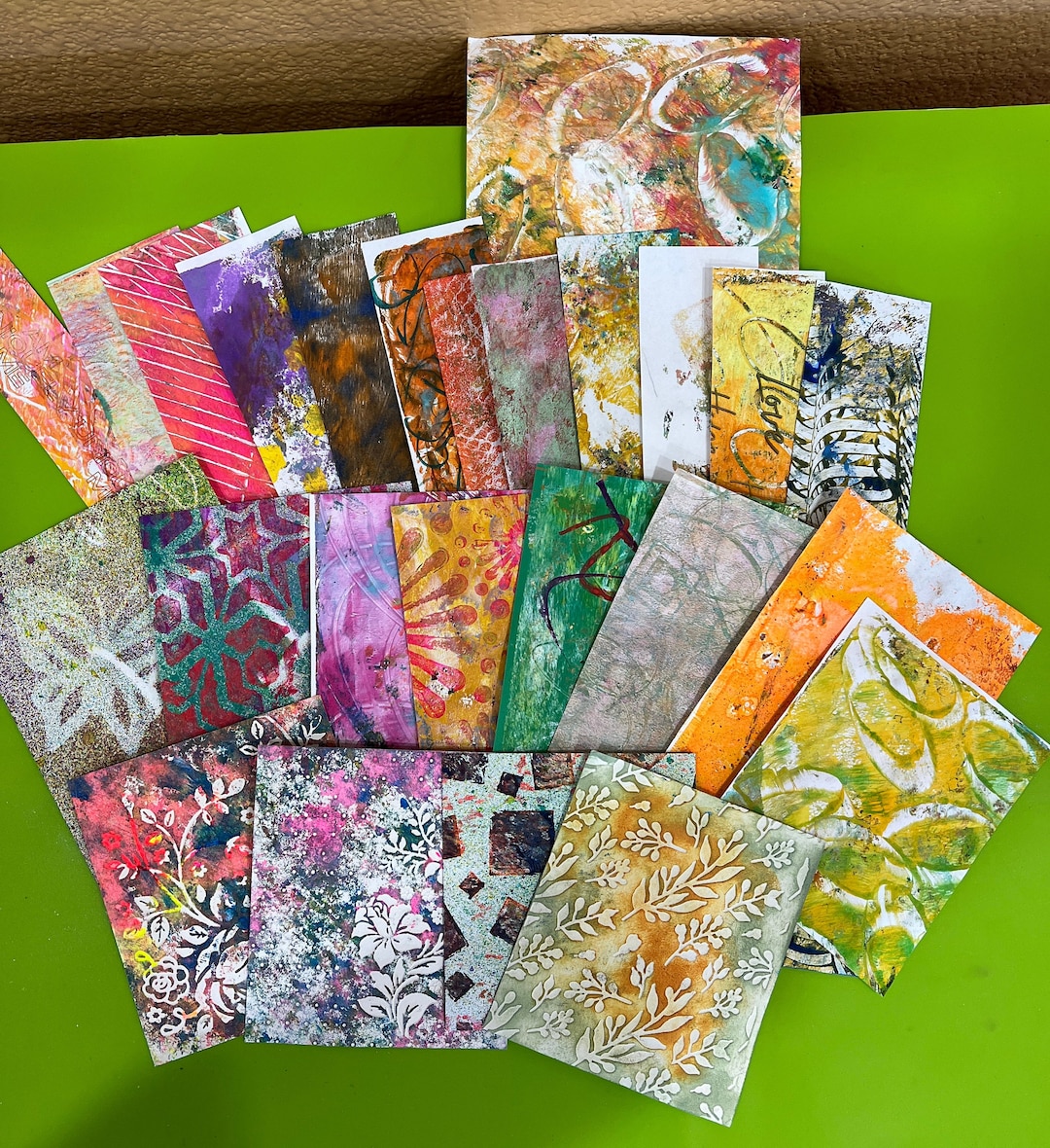 25 Piece Abstract Hand Painted Collage Paper Pack 295 Random Colors and ...