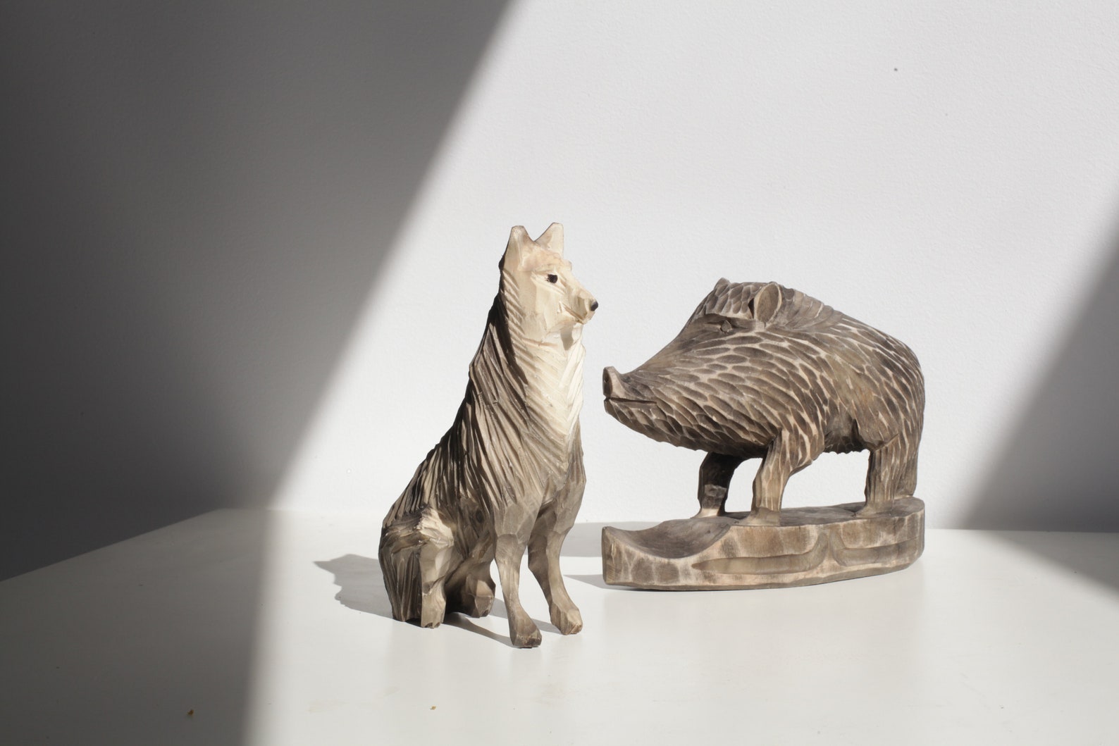 Wood Carving Wolf Set Forest Animals Wolf Statue Wooden Wild - Etsy