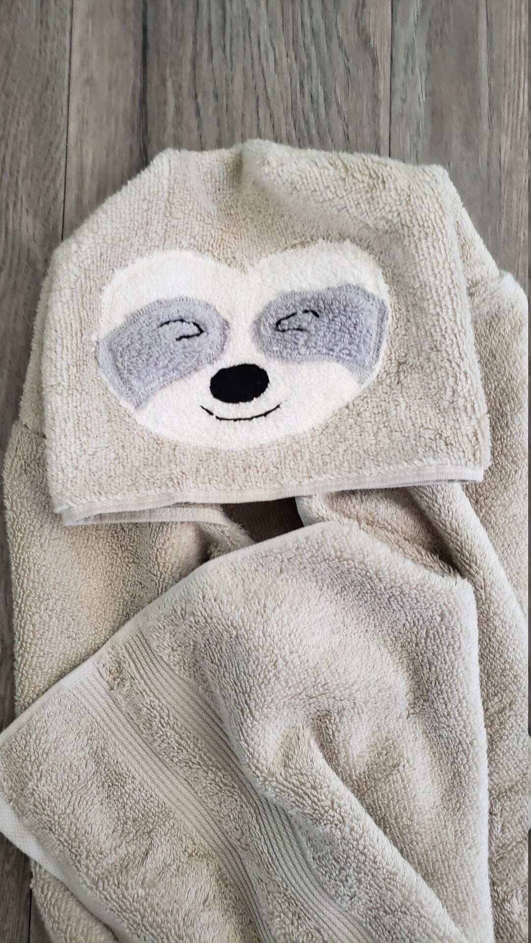 Personalized Sloth Hooded Towel: Kids Animal Beach Towel - Etsy