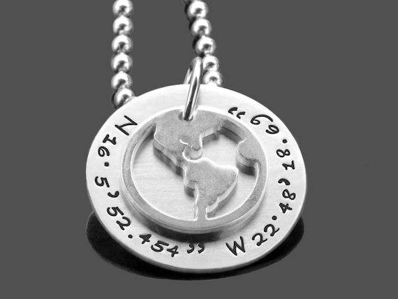 Engravable Globe Pendant 2Ct Round Cut Diamond Men's Money Globe