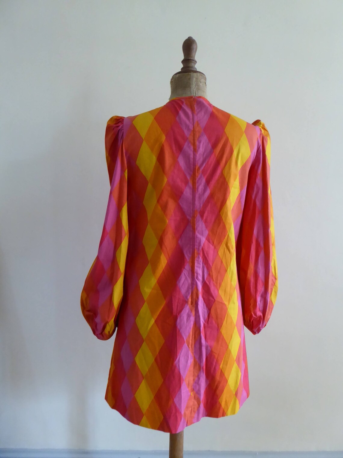 1960's Mini Dress by Susan Locke - Etsy
