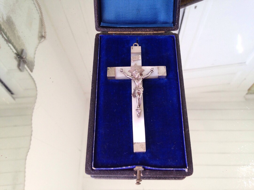 Large Antique Crucifix With Box - Etsy