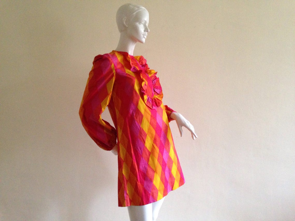 1960's Mini Dress by Susan Locke - Etsy