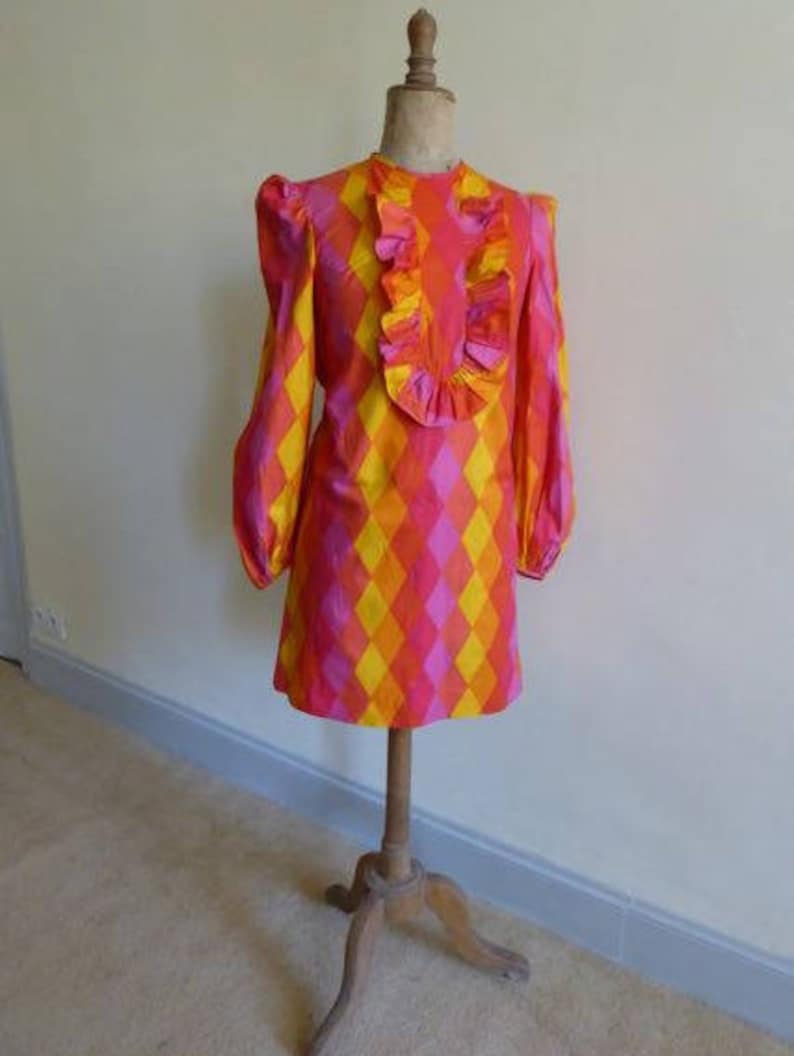 1960's Mini Dress by Susan Locke - Etsy