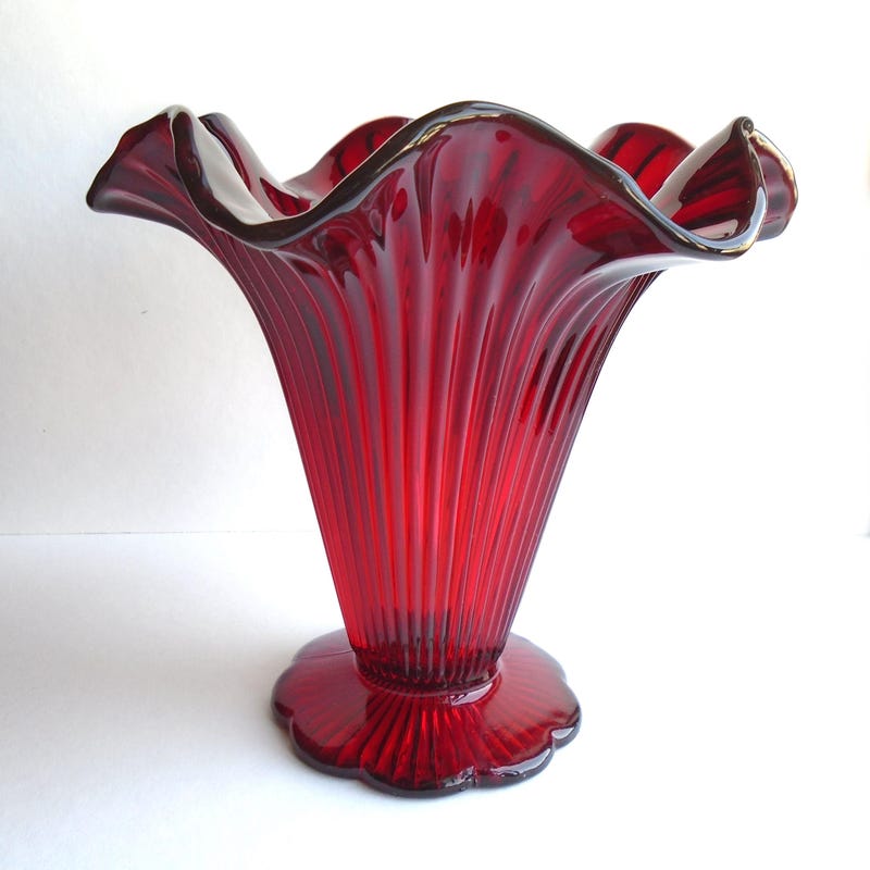 Ruby Red Vase - Etsy