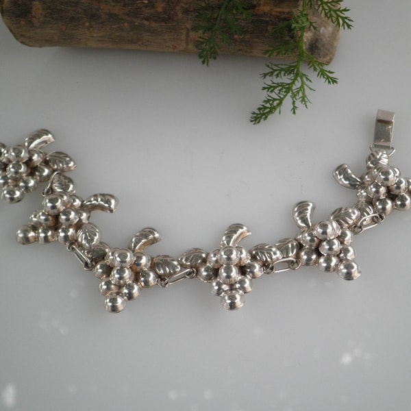 Grape Bracelet - Etsy