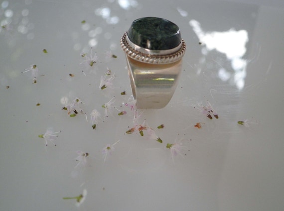 Modern Abstract Designer Jay King DTR Green Agate Ste… - Gem