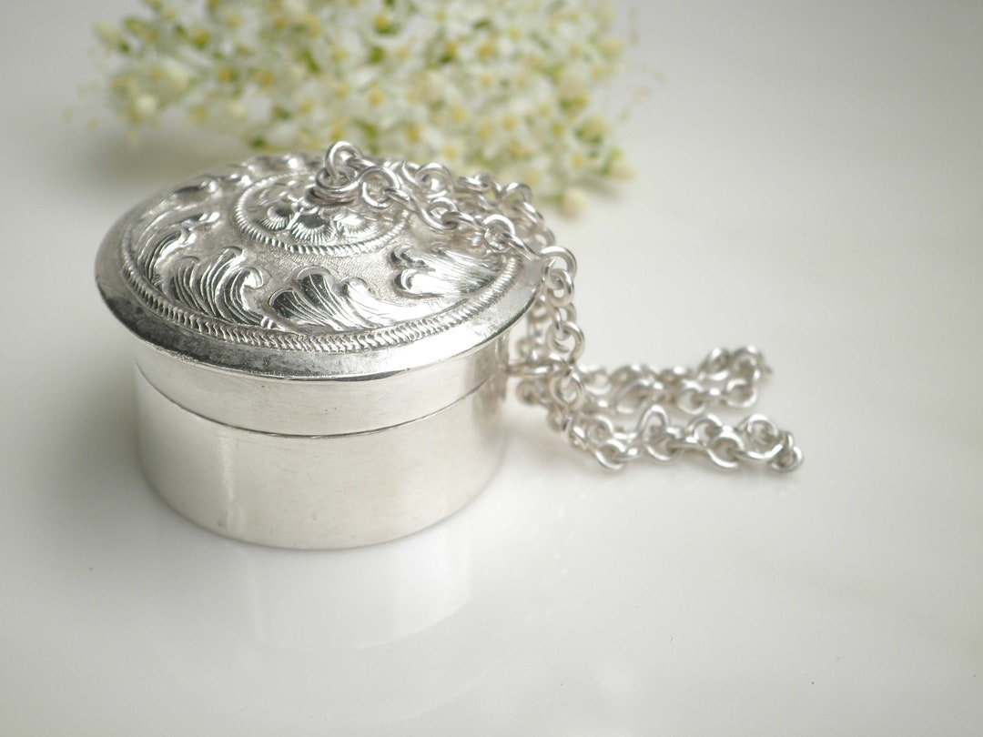 19th Century Beautiful Antique Burmese Shan States Silver Travel Lime ...