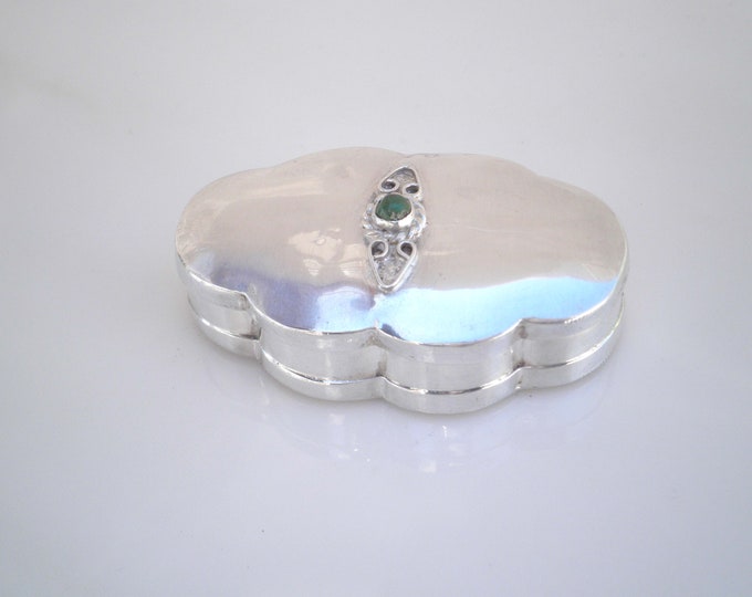 Vintage 1930s Mexico Sterling Silver Green Turquoise Scalloped Hinged ...