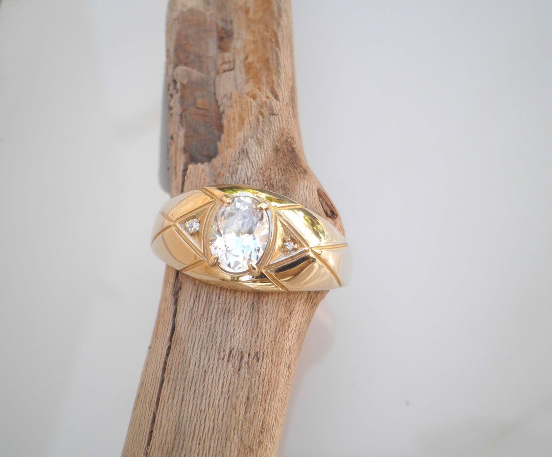 Vintage Uncas 10K Solid Yellow Gold Oval CZ Stone Men’s Ring Size 12 - Etsy