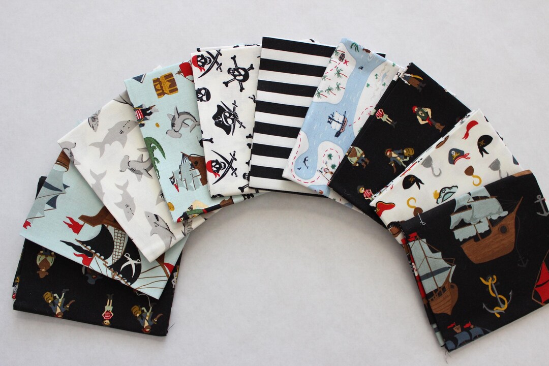 Pirate Fabric Bundle / Pirate Fabric / Pirate Ships / Skull Fabric ...