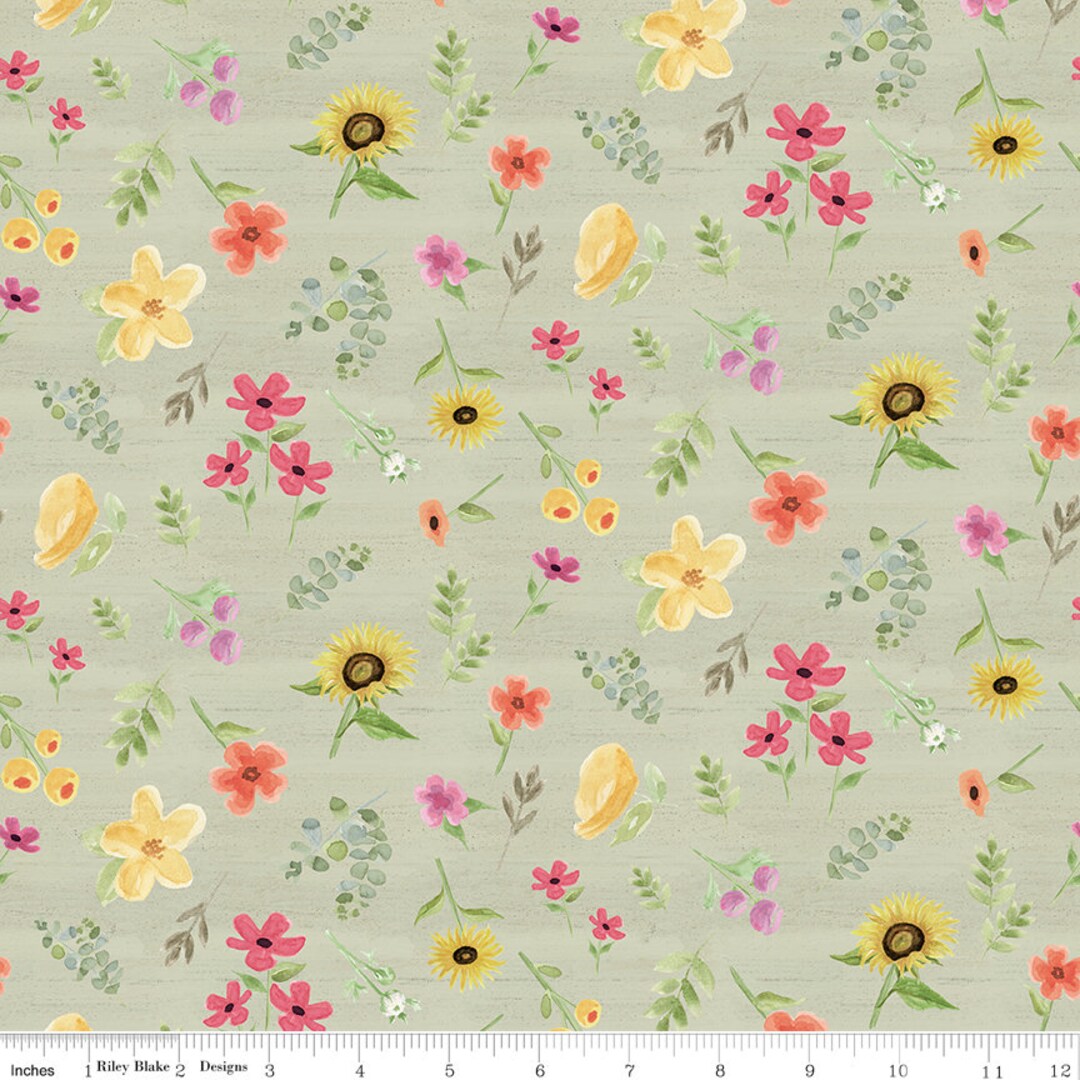 1/2 Yard Only of Green Floral Fabric/ Floral Fabric/ Riley Blake ...