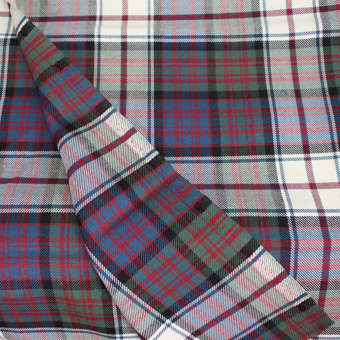 Macdonald dress Muted Scottish Tartan Fat Quarter 75x50 - Etsy