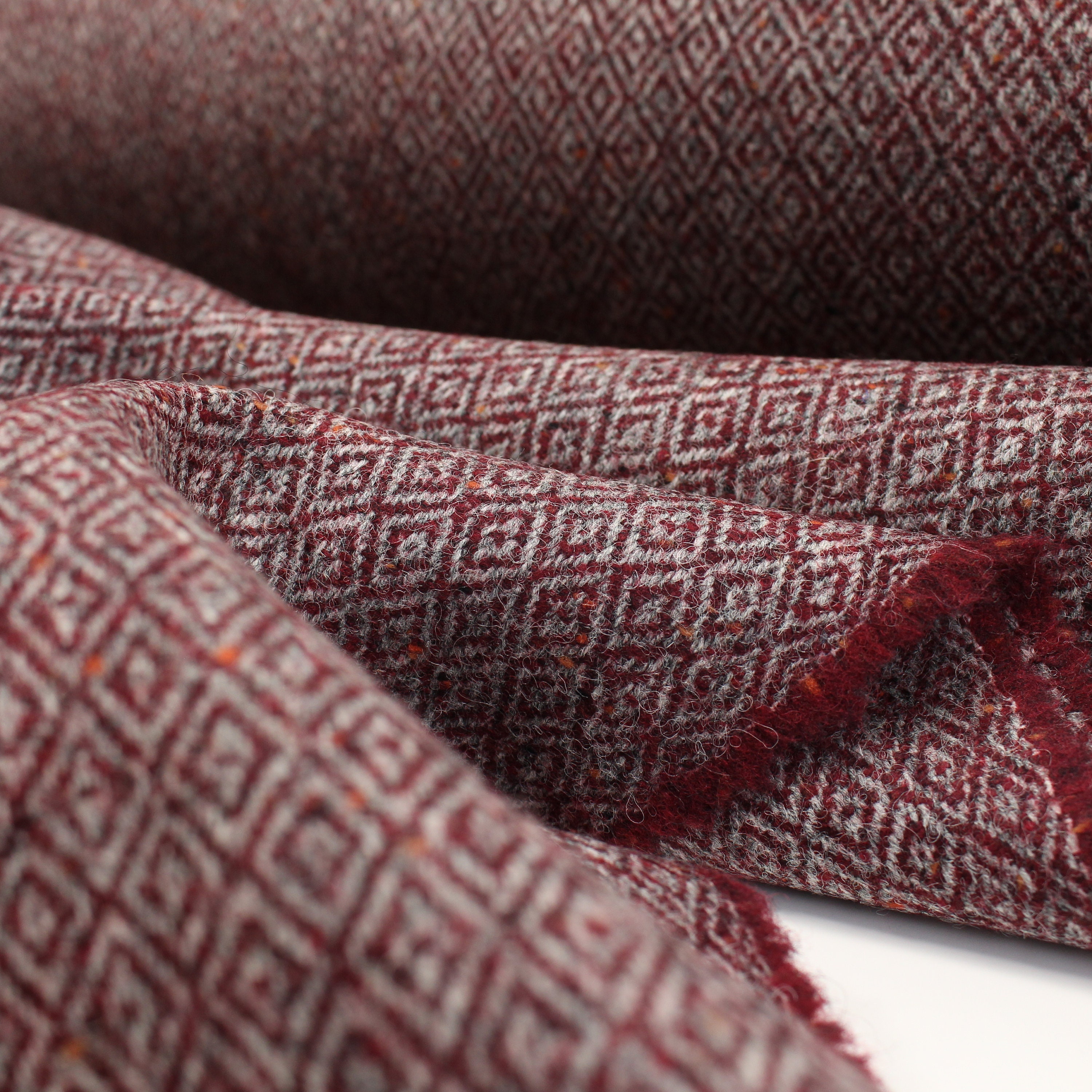Burgundy Diamond Donegal Fleck 100% Wool Tweed Fabric UK Made - Etsy UK