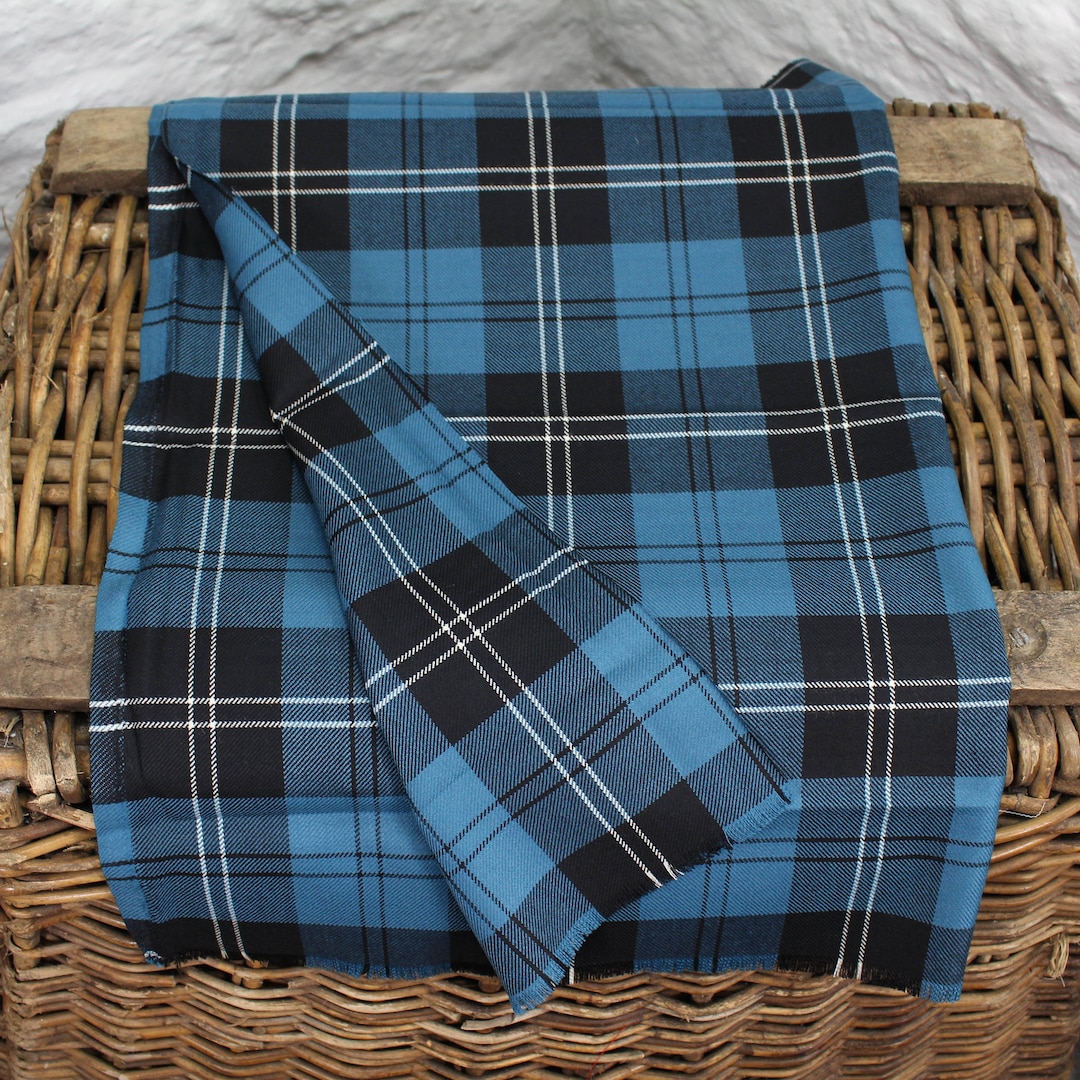 Pre-cut - Ramsay *blue* Scottish Tartan - Fat Quarter (75x50 Cm / 29x19 ...