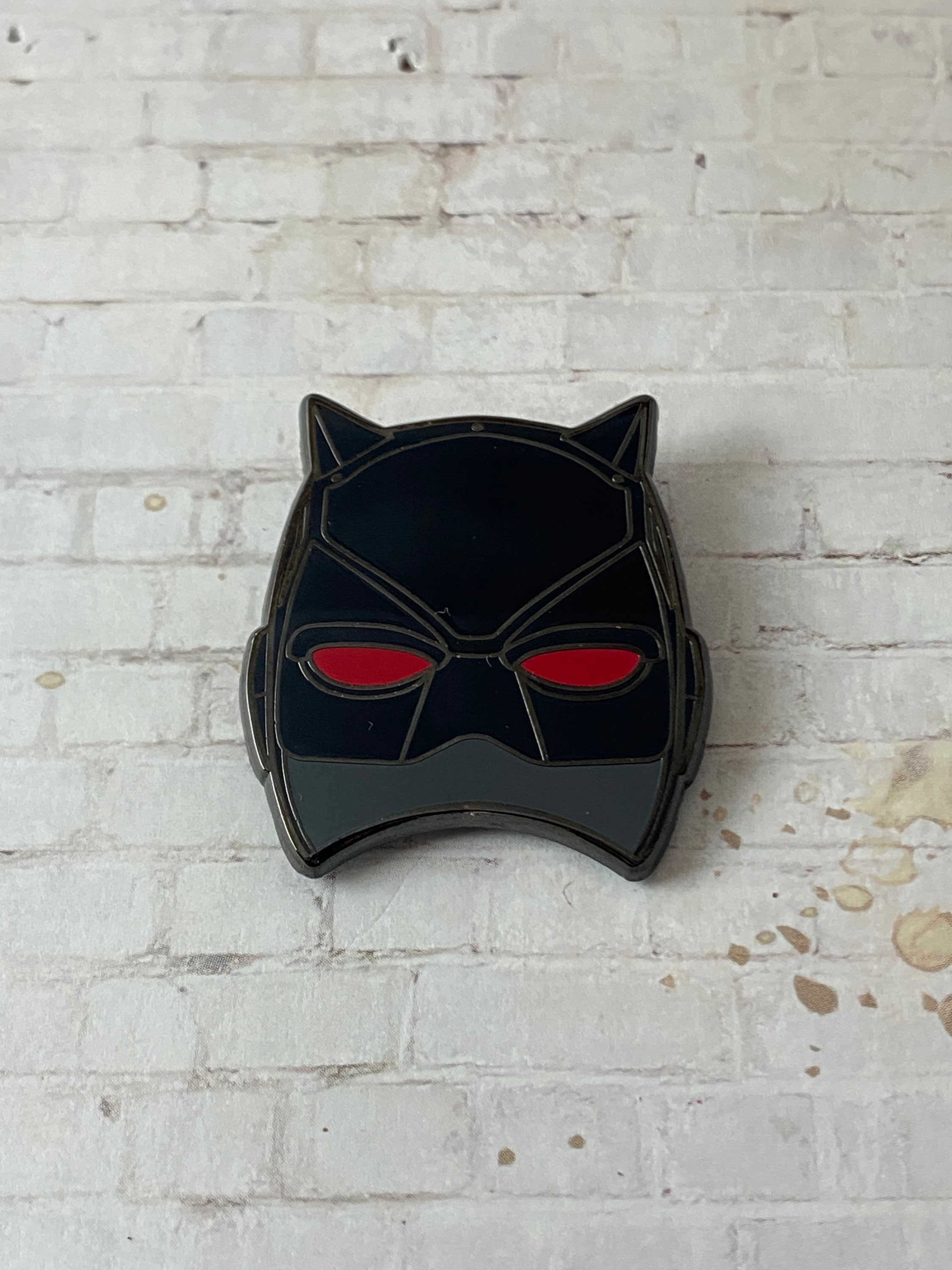 Daredevil Mask 1.5 Enamel Pin Black Nickel OR Gold - Etsy