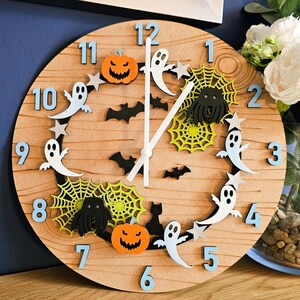 Halloween Clock. Wall Art, Tell the Time - Etsy