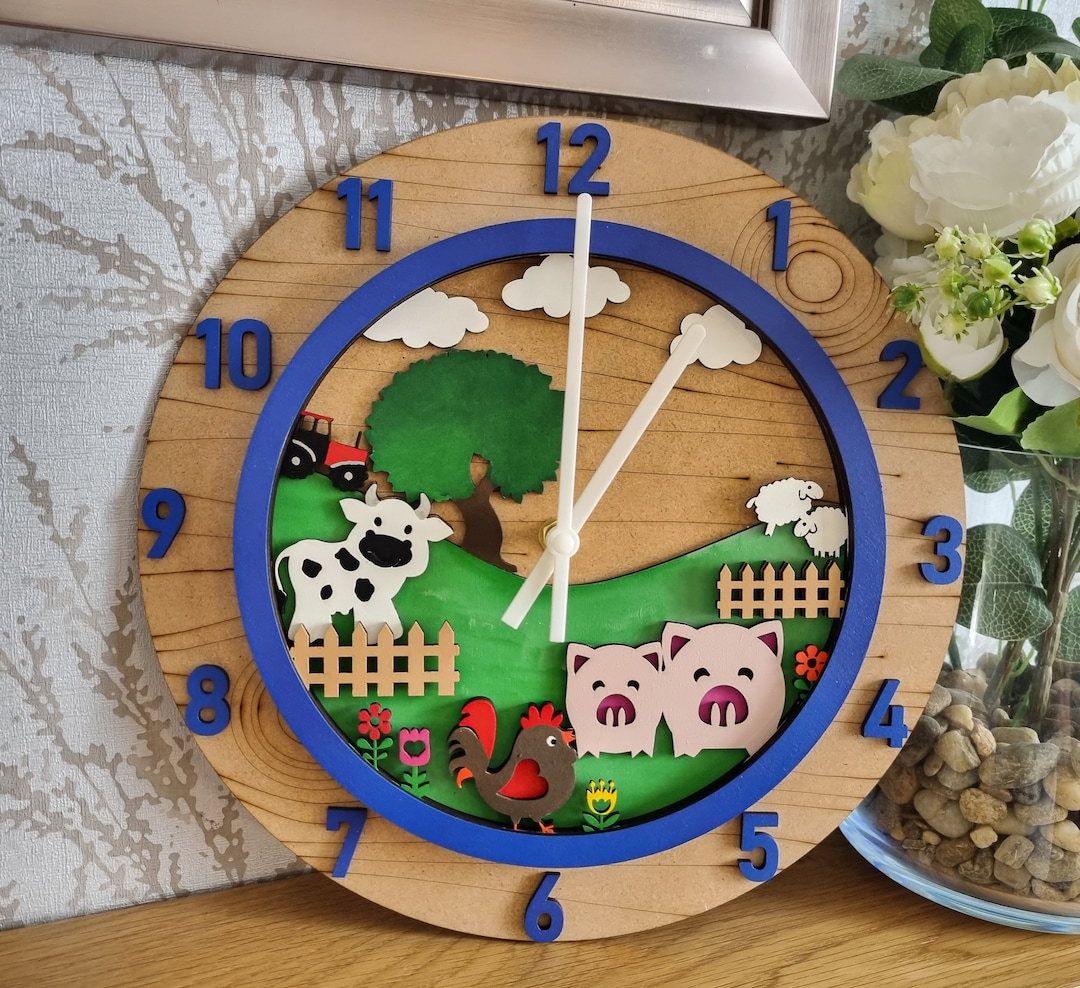 3D Farm Scene Wall Clock. Tractor, Cow, Sheep and Pigs Wall Decoration ...