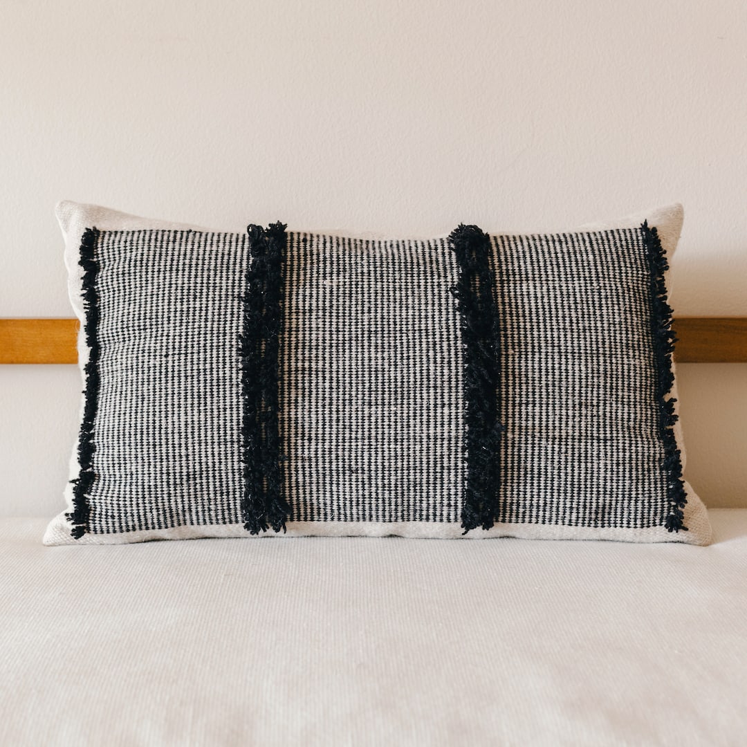 Serpentine Handmade Kilim Cushion Cover Bohemian Throw Pillow White ...