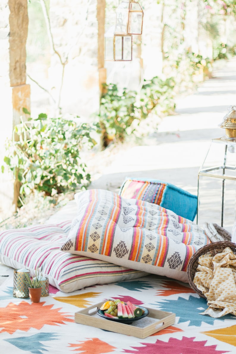 Colorful Bright Flatwoven Kilim Rug Wool; Floral Colorful Area Runner ...