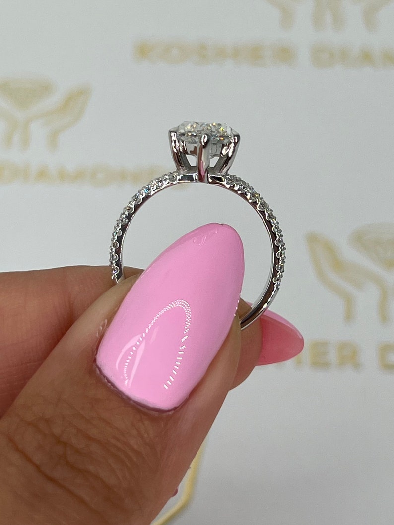 4.30 Carat Total Weight E Color VVS2 Clarity IGI Certified Marquise Cut ...