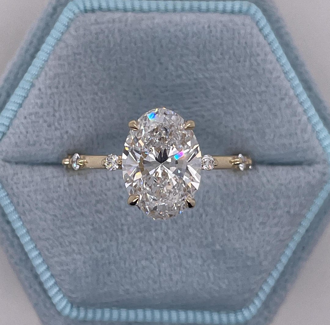 3 Carat Oval Lab Grown Diamond Minimalist Engagement Ring / E VVS2 IGI ...