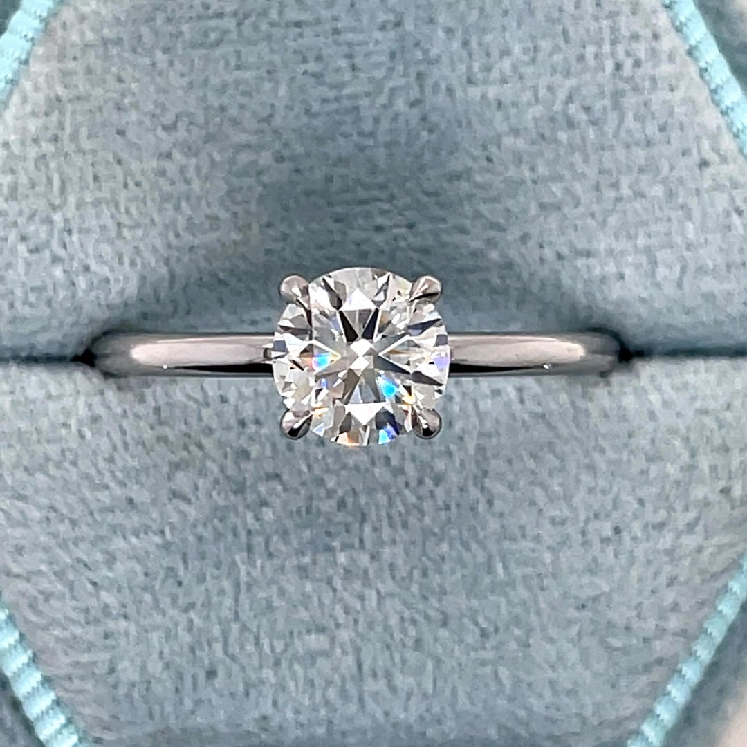 D Color VVS2 Clarity IGI Certified 2 Carat Round Ideal Cut Lab Grown ...