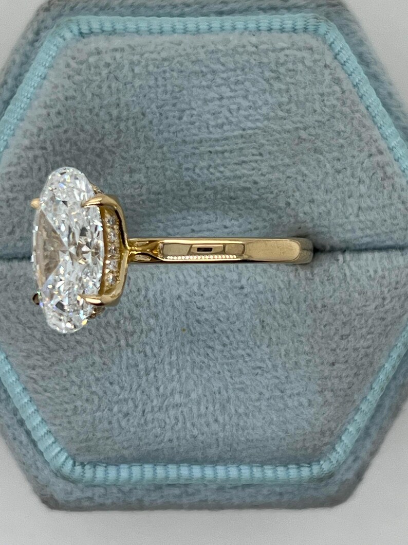 NEW TULIP Stylish Solitaire Hidden Halo 2.5 Carat Total Oval Cut E ...