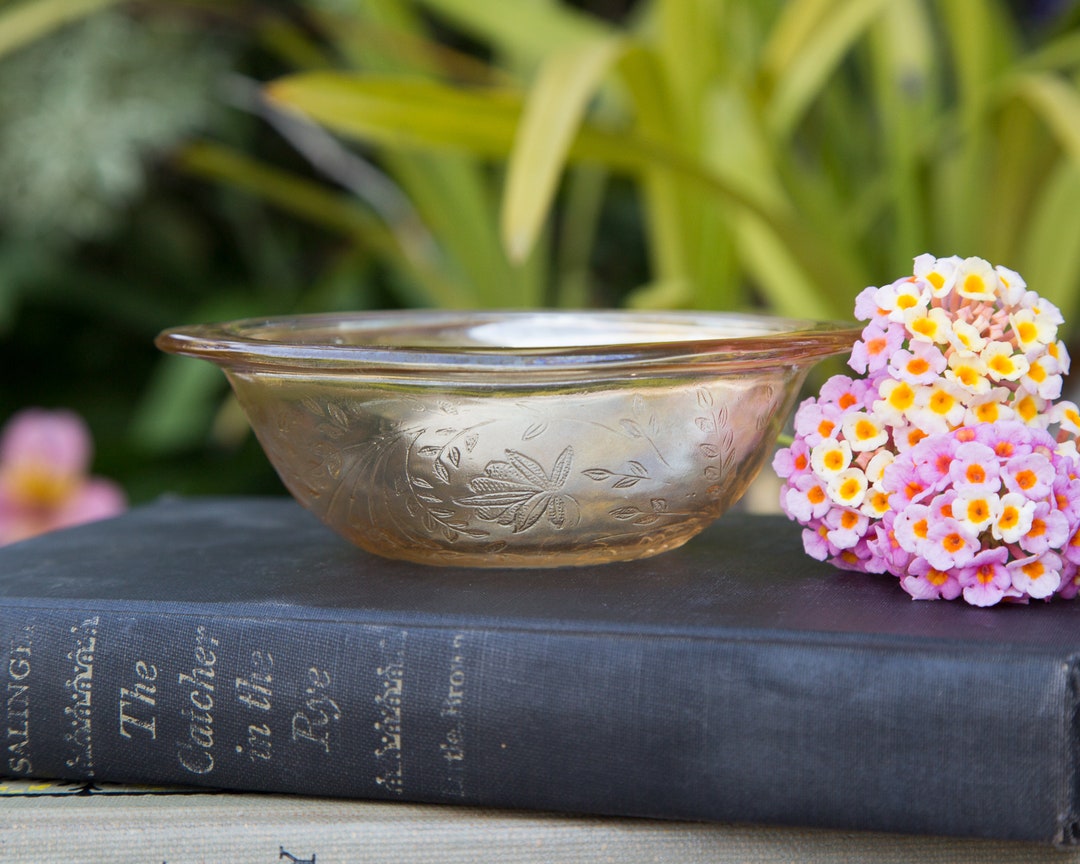 Small Jeannette Floragold Louisa Pattern Glass Bowl, Iridescent Amber ...