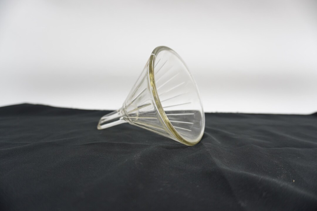 Laboratory Glassware, Clear Glass Funnel, Medical Laboratory Tools ...