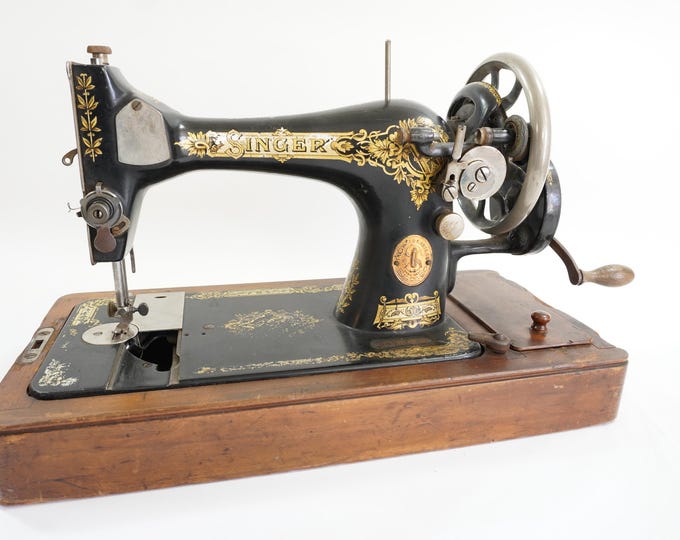 Singer Machine, Model 15, 1910 Singer Sewing Machine, Cast Iron Sewing ...
